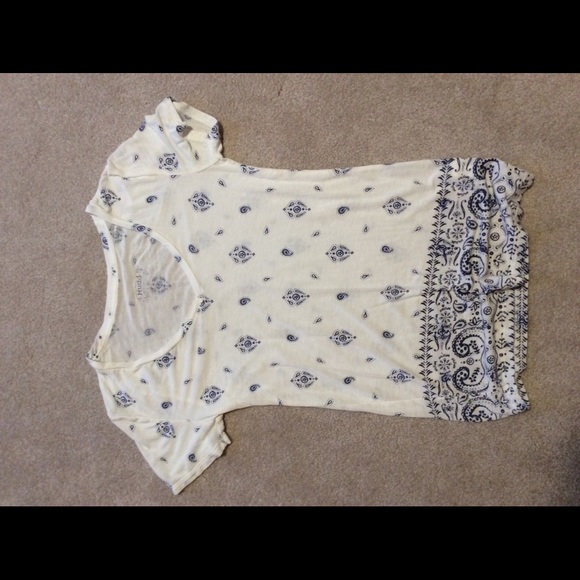 Mudd | Tops | Mudd Everyday Tee Relaxed Fit | Poshmark